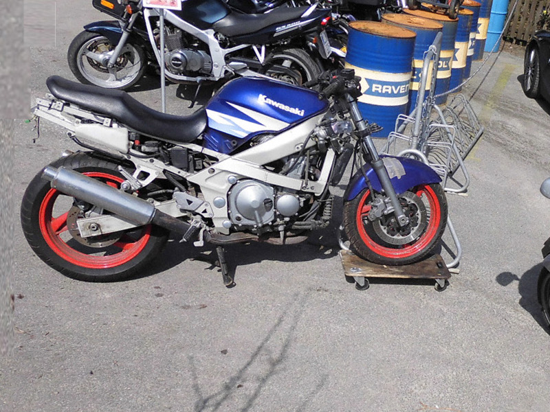 Kawasaki ZZR600E ZX600E | motorradteile-bielefeld.de